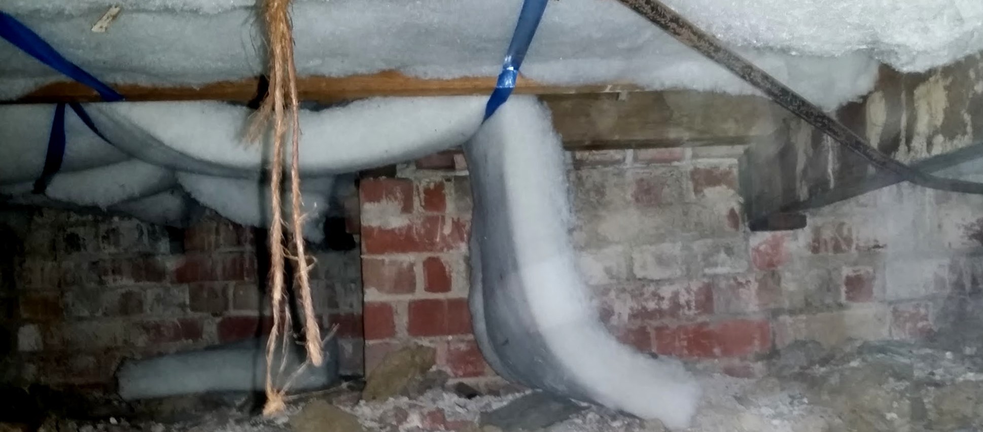 Stapling Insulation: The Expert’s Advice on Technique & Tools